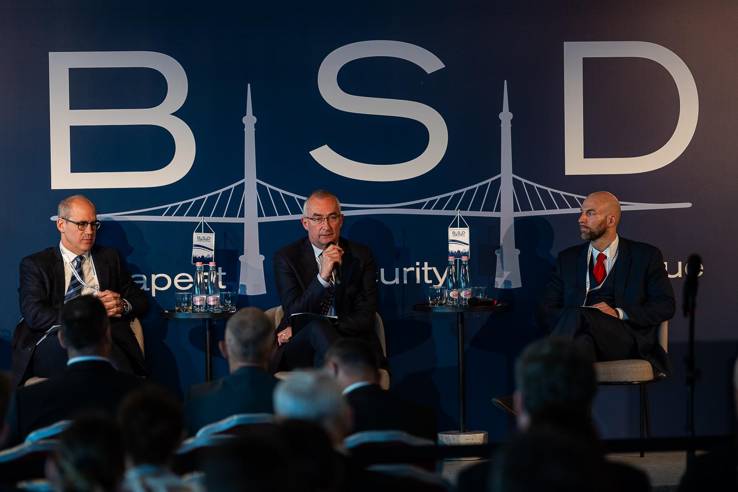 Sztáray Péter államtitkár részvétele a Budapest Security Dialogue “Hogyan hat az illegális ...