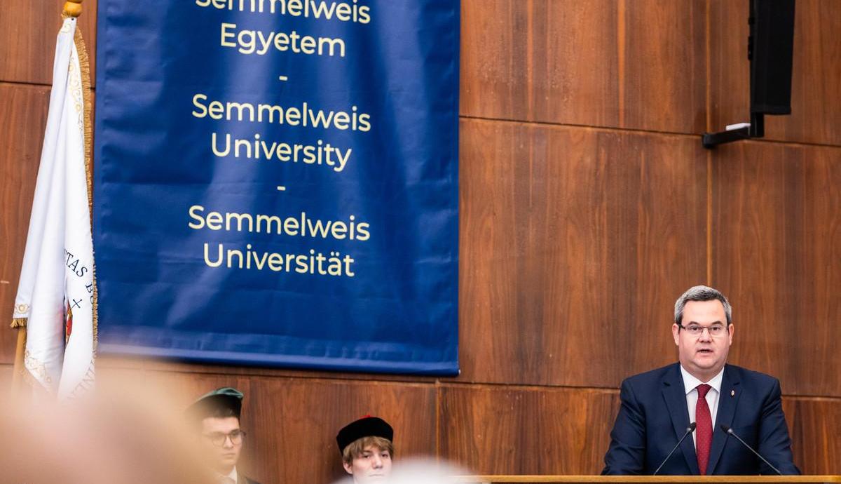 Díszoklevél átadó ünnepség a Semmelweis Egyetem Általános Orvosi Karán